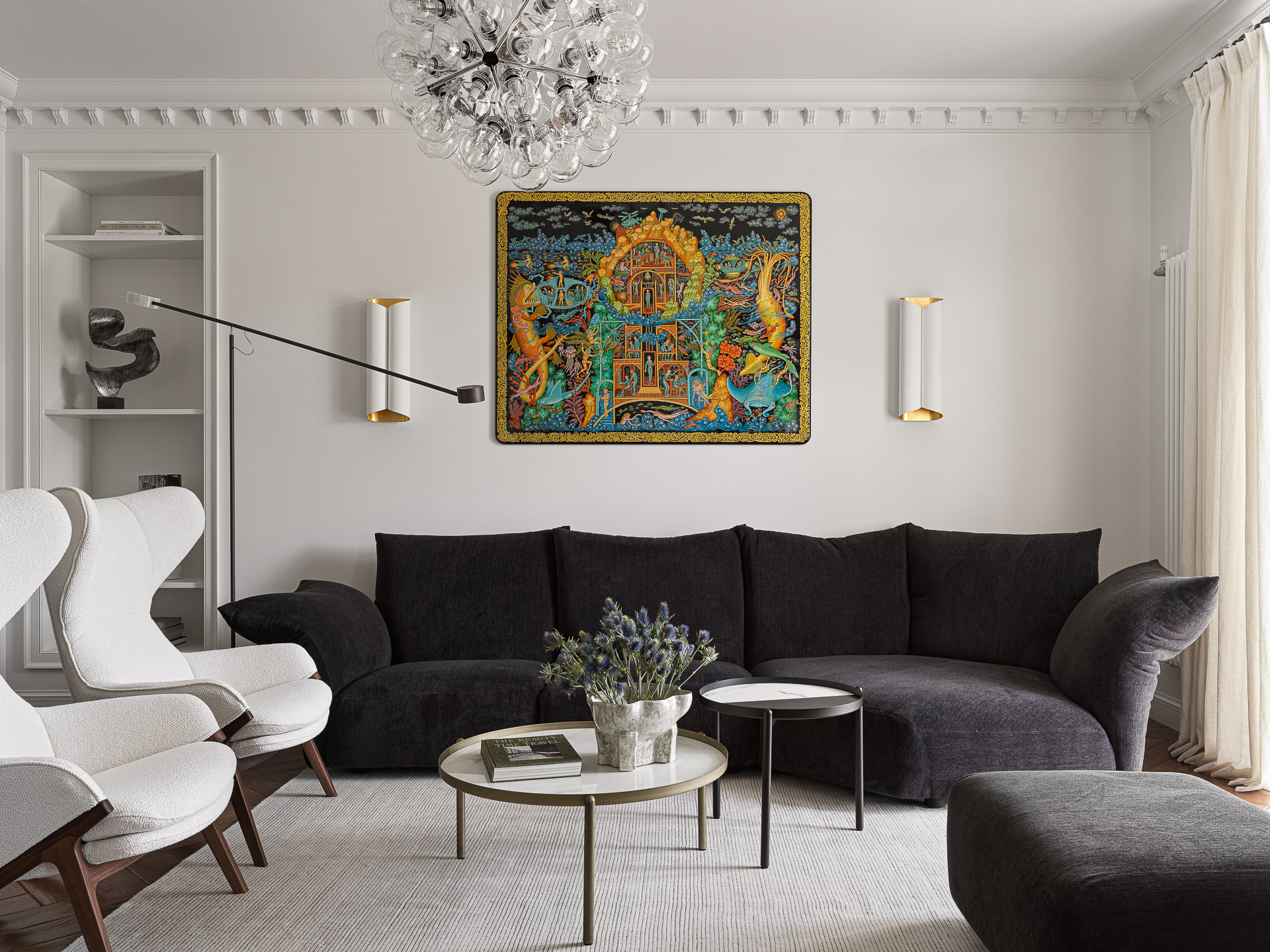 Dig deeper into this Moscow home that is a collector's treasure chest ...