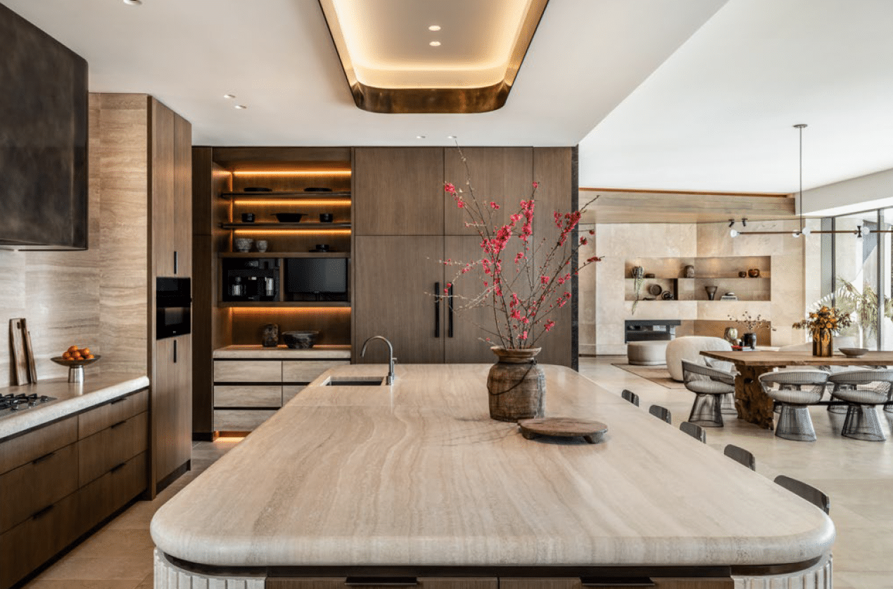 Live like a star inside this angular LA home by SAOTA - Architect and ...