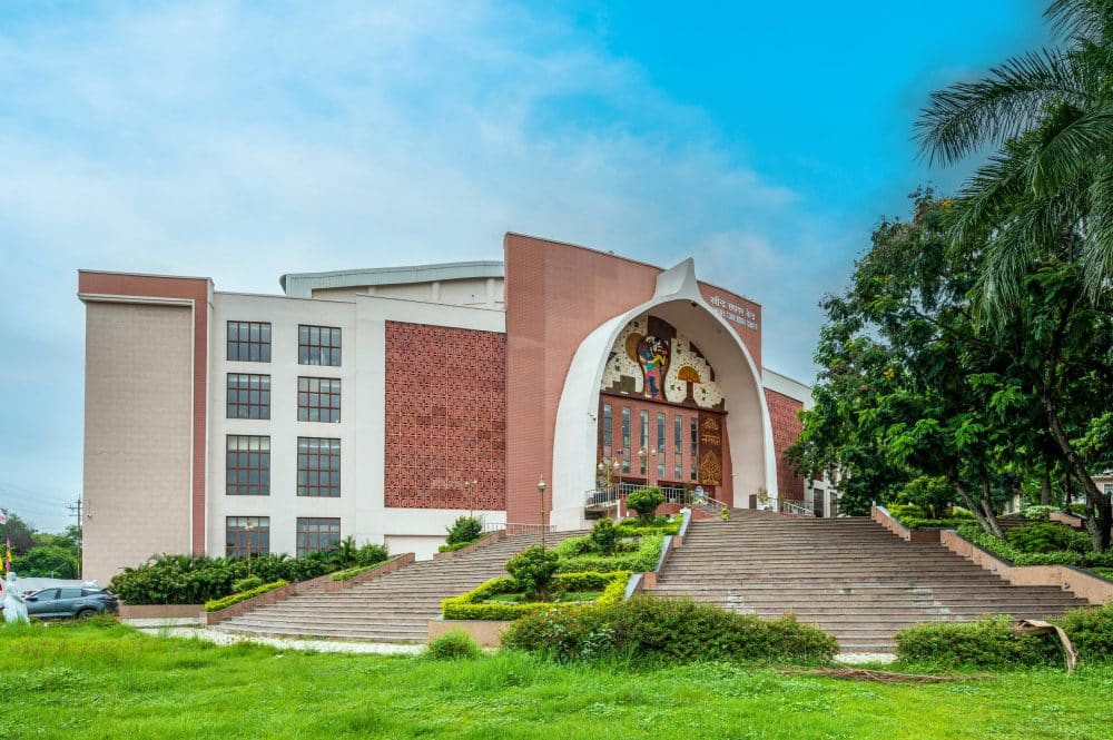 Celebrate the diverse colours of Madhya Pradesh on the canvas of this ...