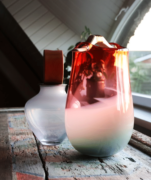 Get charmed by the everyday genius of this one-of-a-kind vase ...