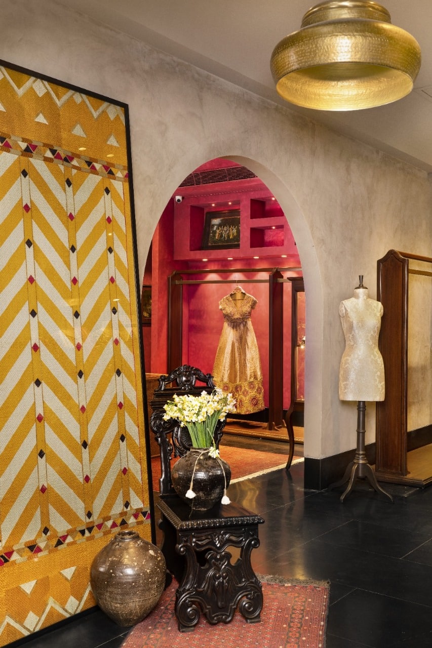 Step into the regal world of this fashionably Indian store in New Delhi ...