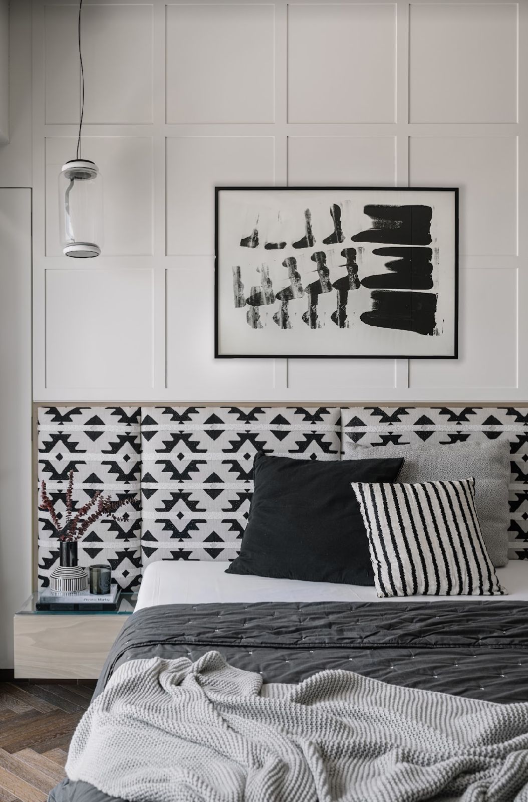 Explore the grey-scale glamour of this graceful Mumbai residence ...