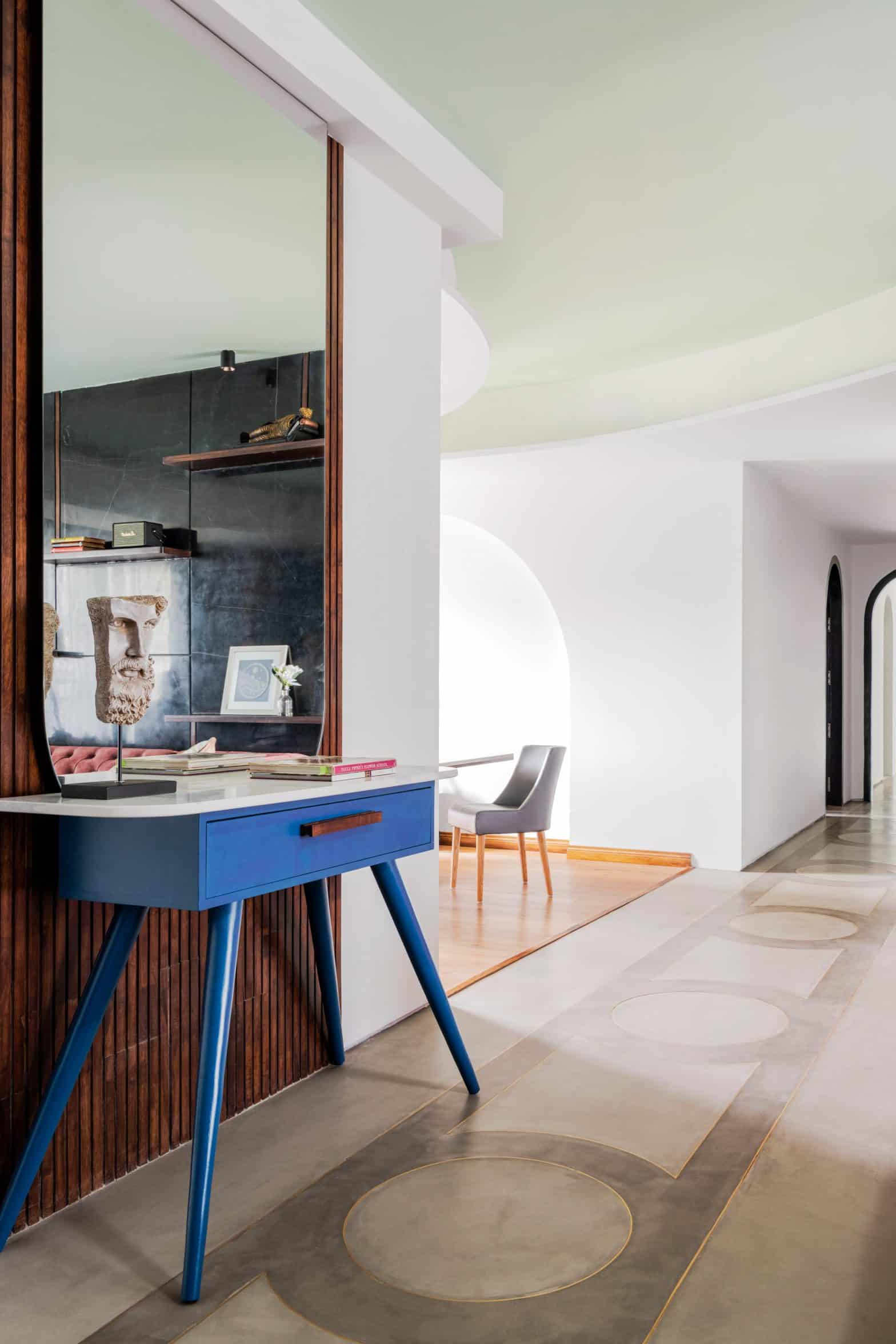 Zoom through style curves in Gurugram's minty-fresh residence ...