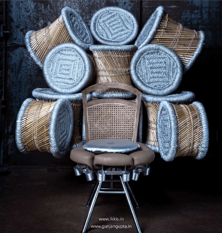 Watch how this artist transforms everyday objects into art pieces ...