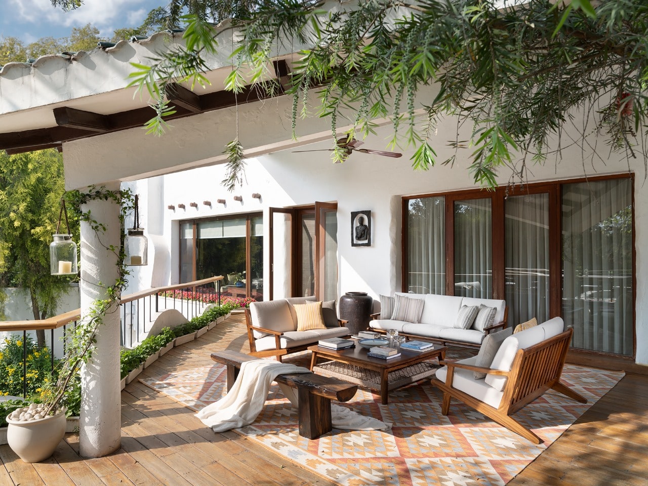 Peep into the Woods with this enchanting outdoor furniture collection ...