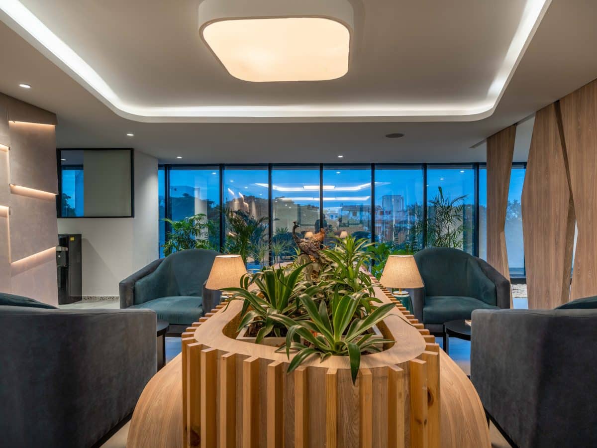 Nourish yourself with the hospitable design of this swank new skin ...