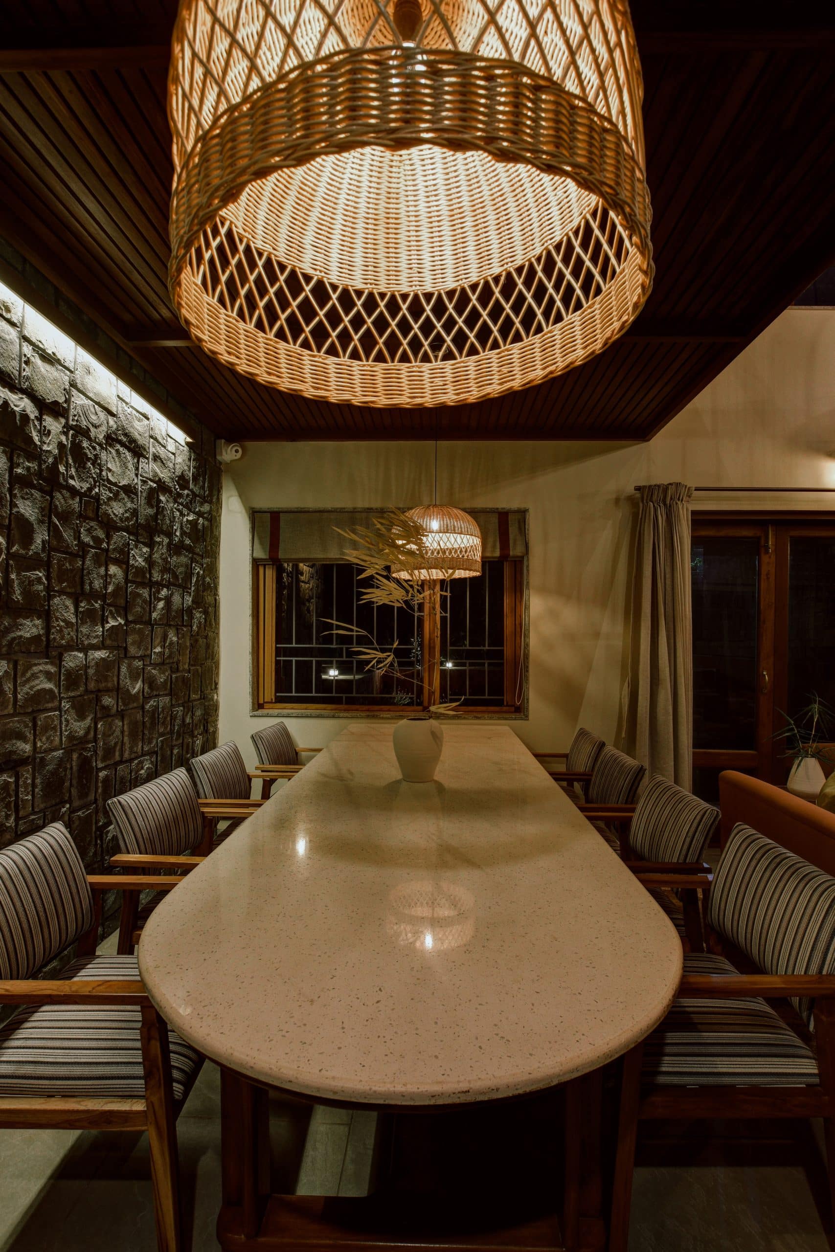 Retreat into the Pune orchards from this humble castle on the hill ...