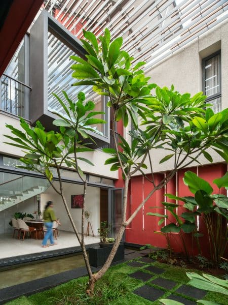 Inside the Red Courtyard House that bows down to the Gadag ground ...