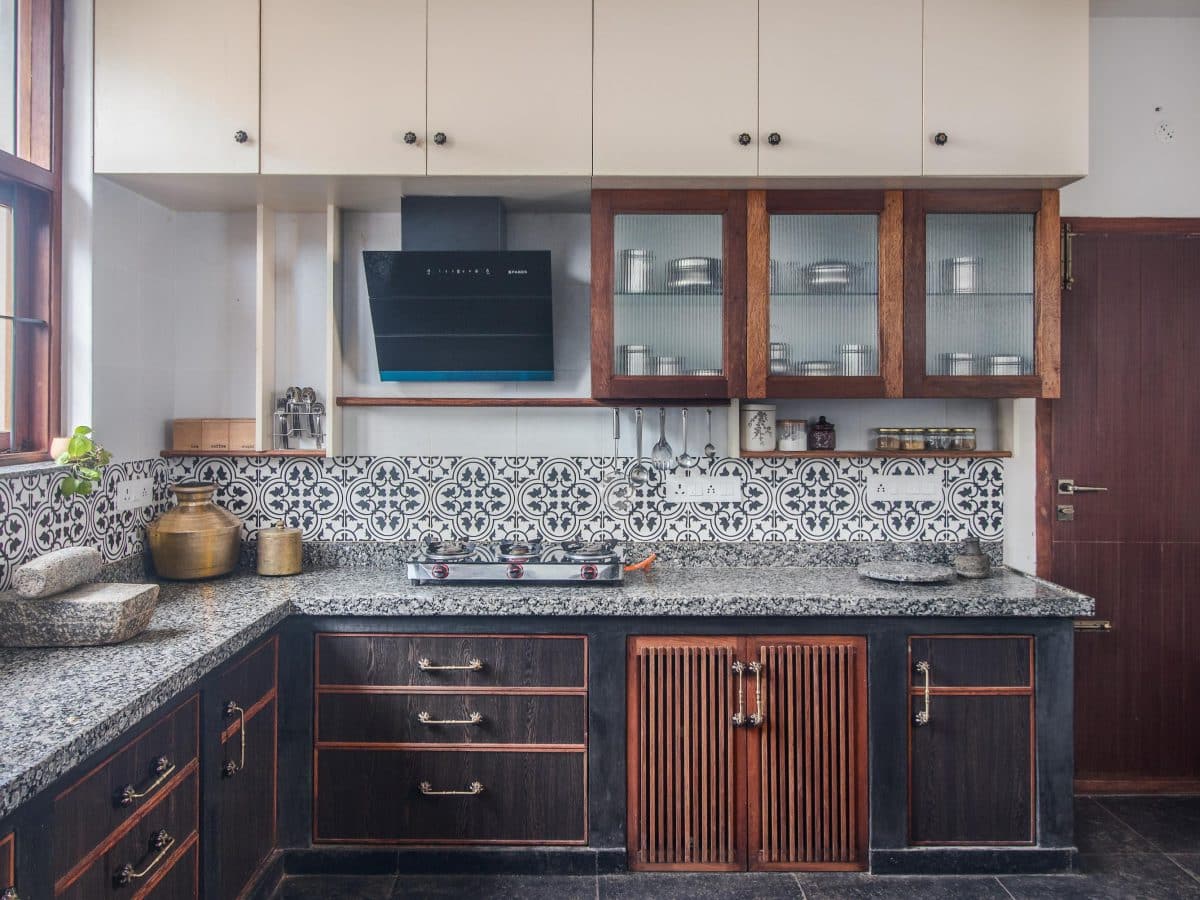 Turn walls into a canvas for traditional Indian craft in this rustic ...