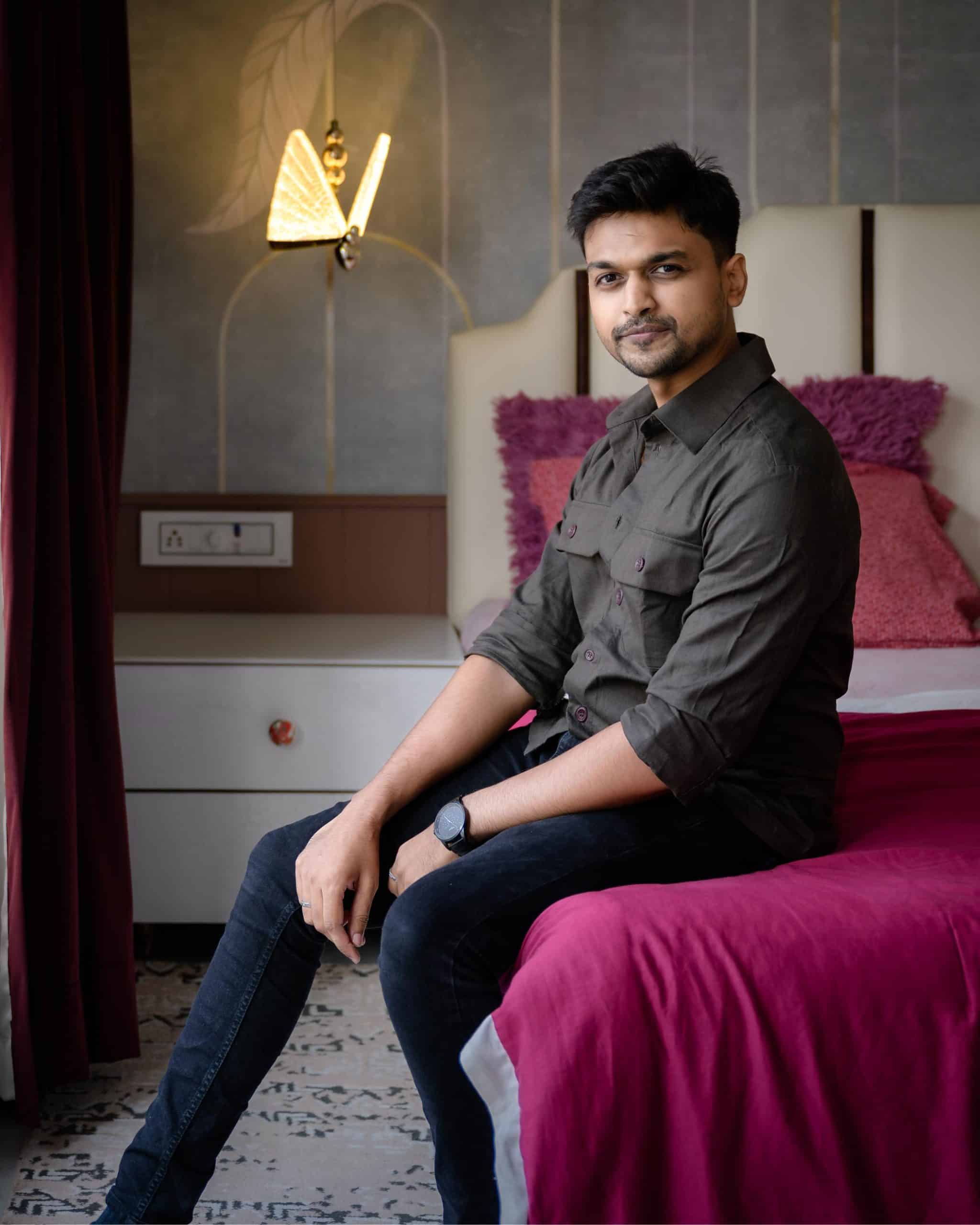 Witness how this Vapi home captures and celebrates the distinct ...