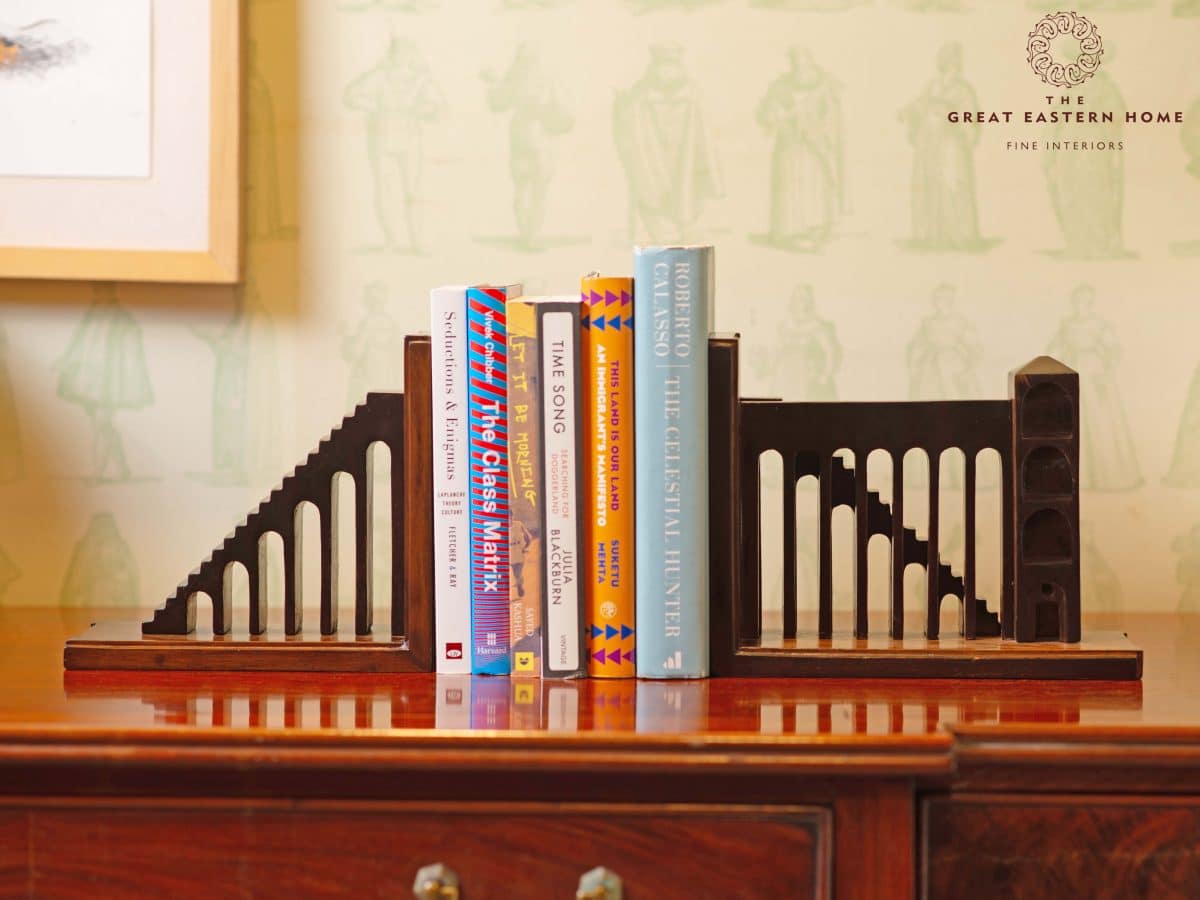 Which are the best bookends to buy in India? - Architect and Interiors ...