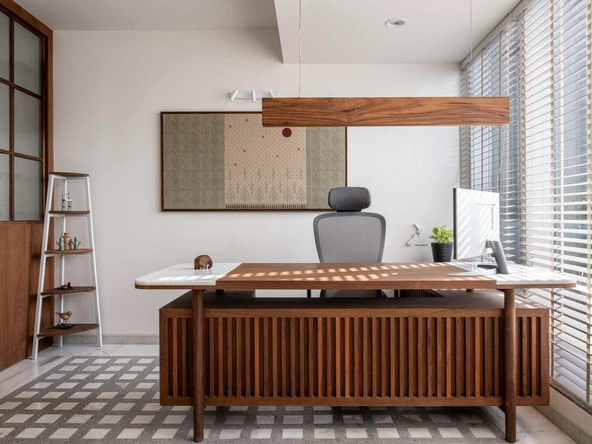 Get in sync with the grid at this 700 sq ft Ahmedabad office ...