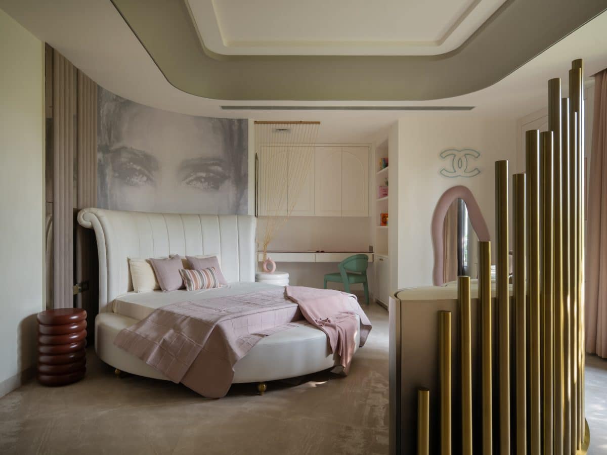 Converse with the context at this residence in Jaipur where light is ...