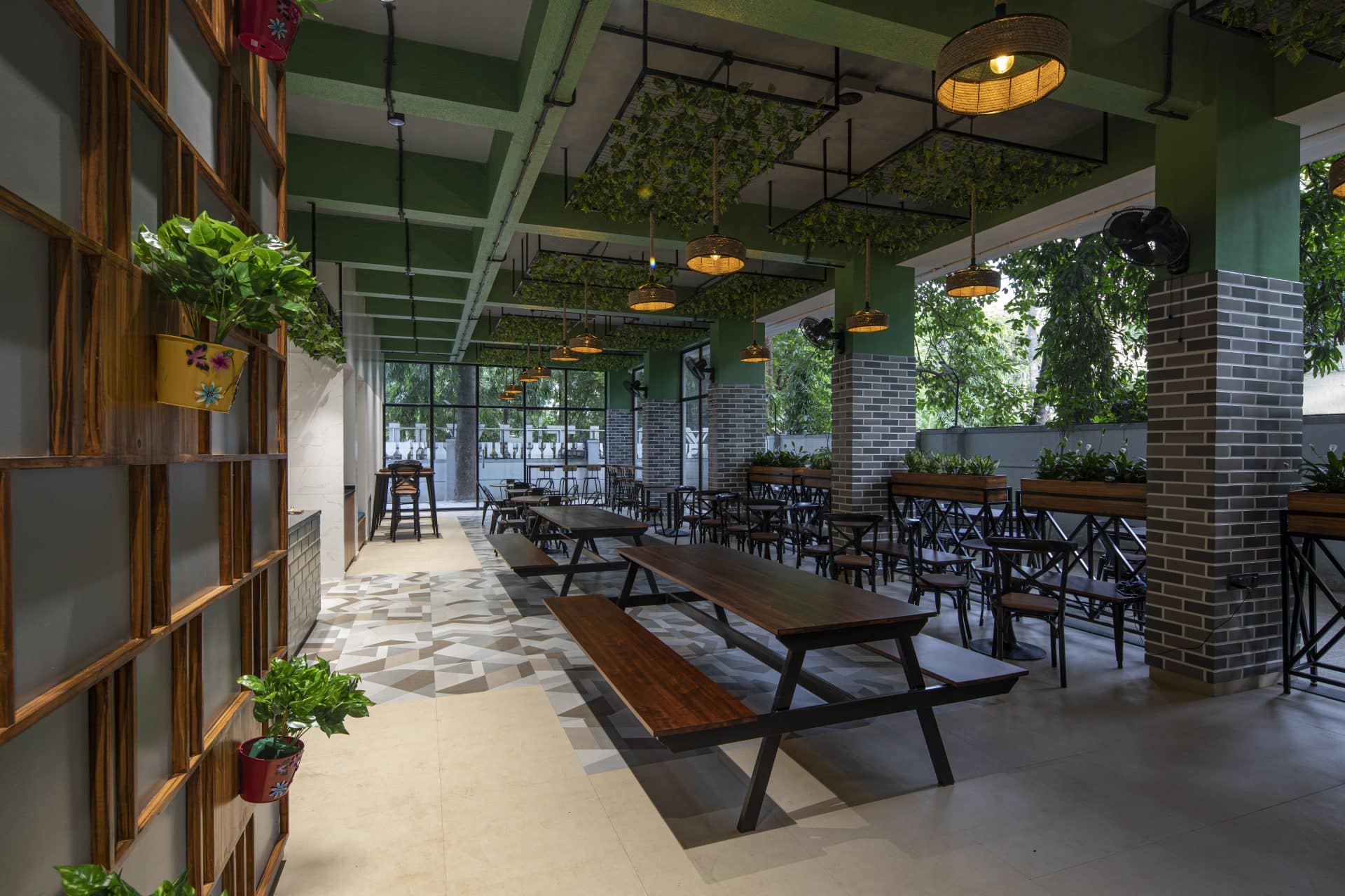 Get drawn to the irresistible comfort of this Scandinavian-inspired ...