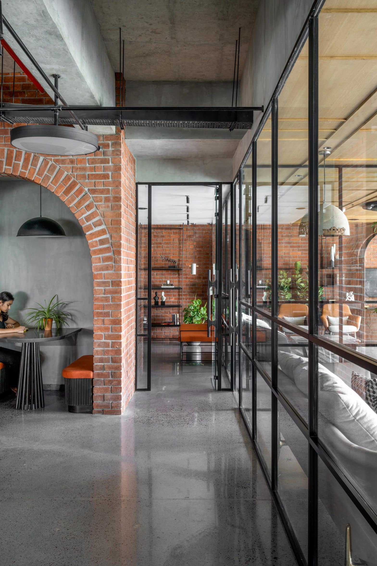 Look beyond the rugged skeleton of this intriguingly industrial office ...