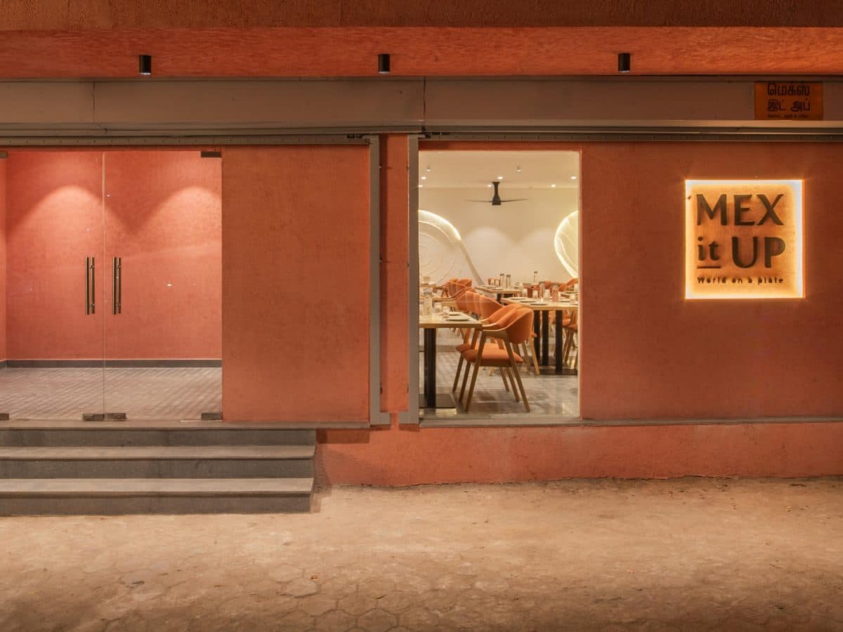 A traditional South Indian restaurant within a contemporary setting ...