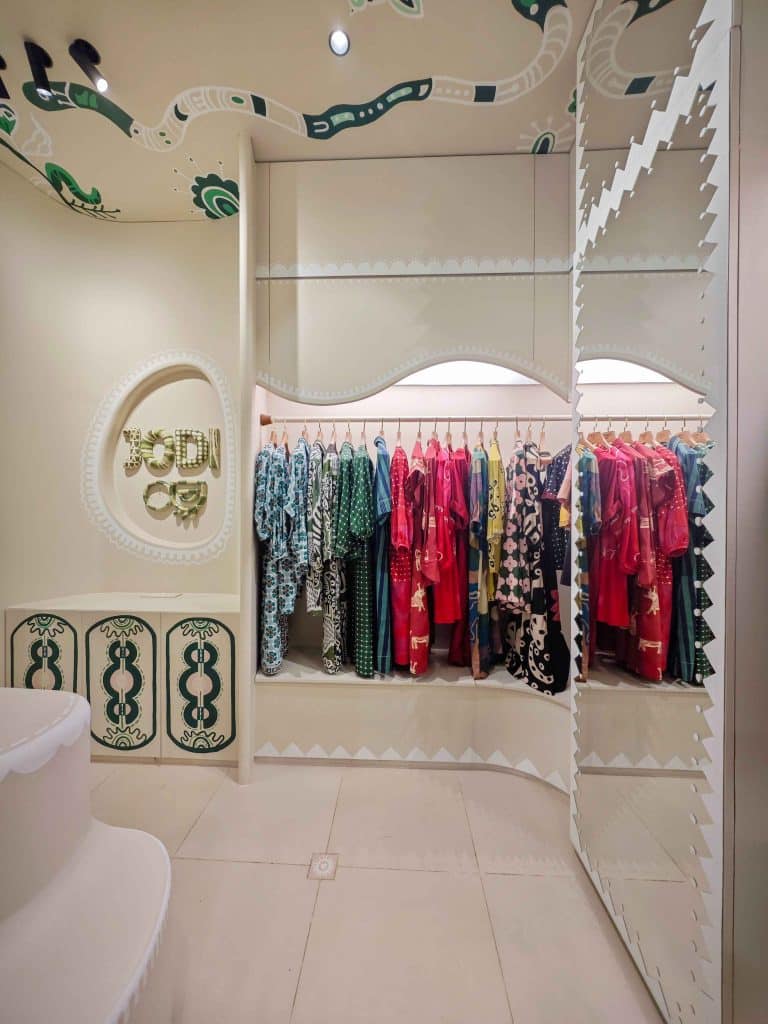 Immerse into the colours of Kutch at this Delhi store where fashion meets culture - Architect ...