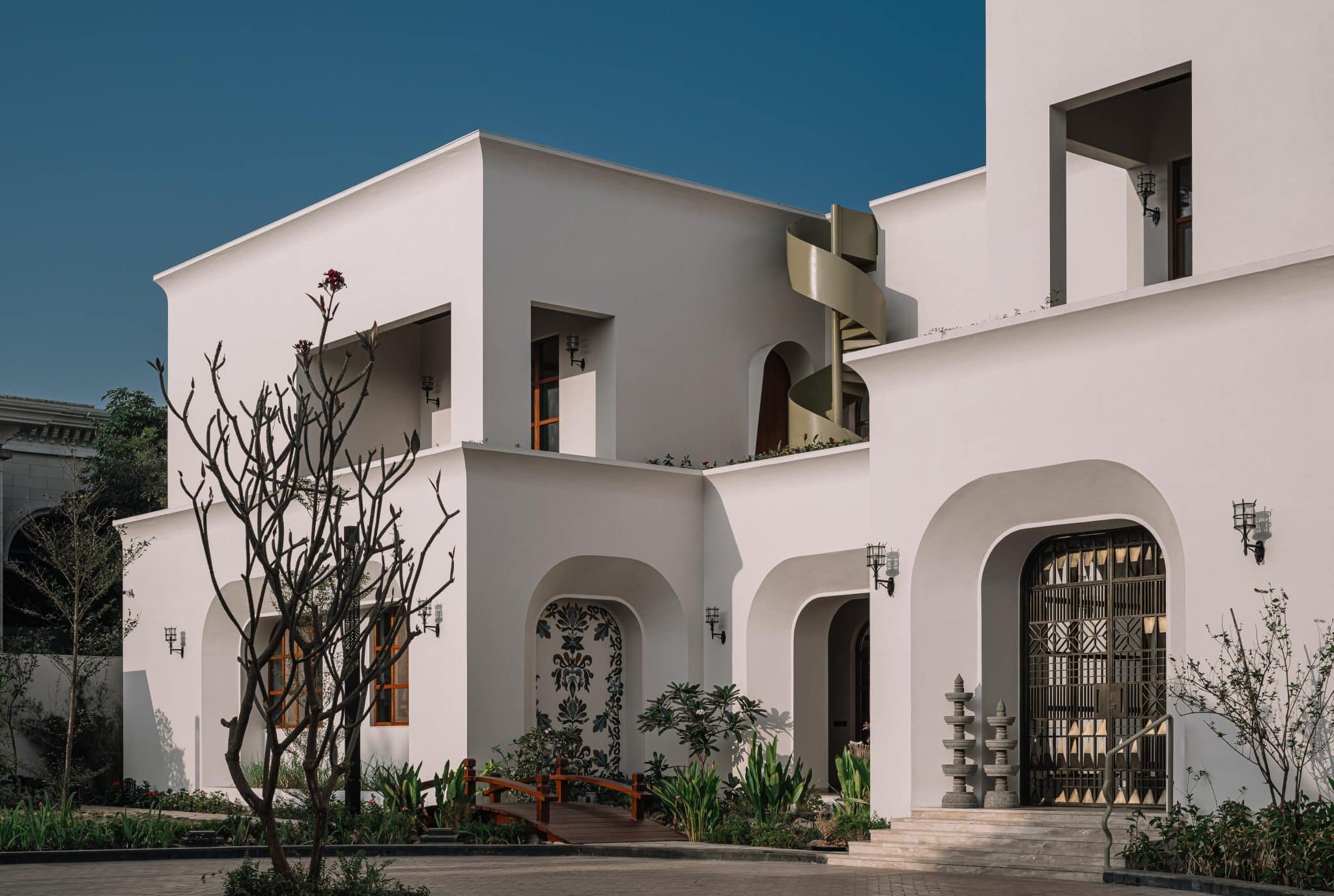 MuseLAB merges Mediterranean charm and Mid-Century silhouettes in this ...