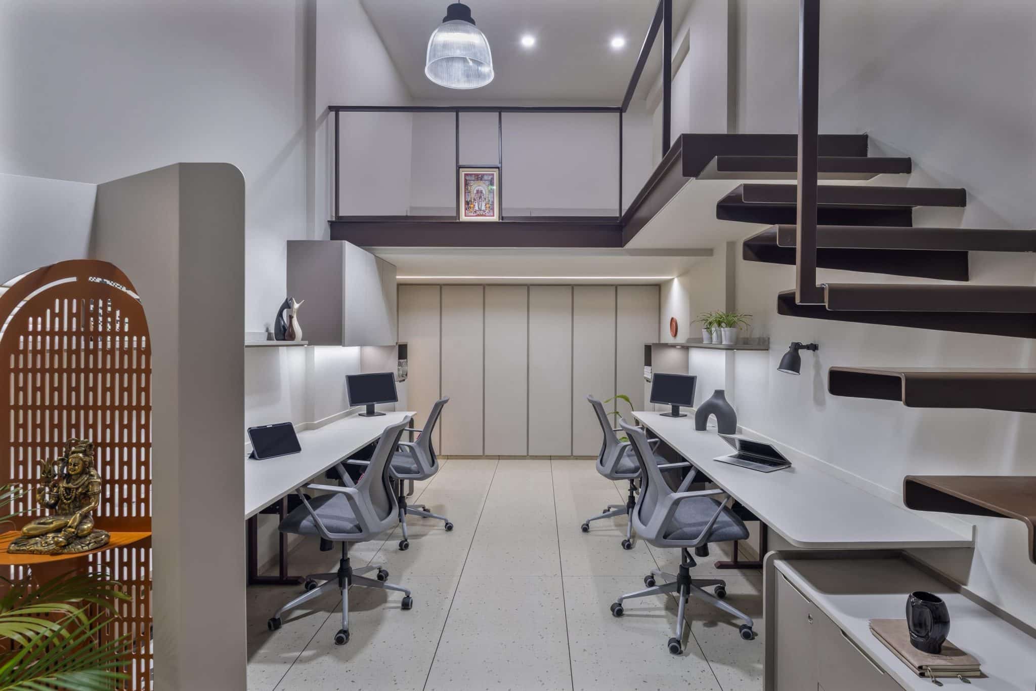 Defy compact space limits through efficiency and elegance at this 800 ...