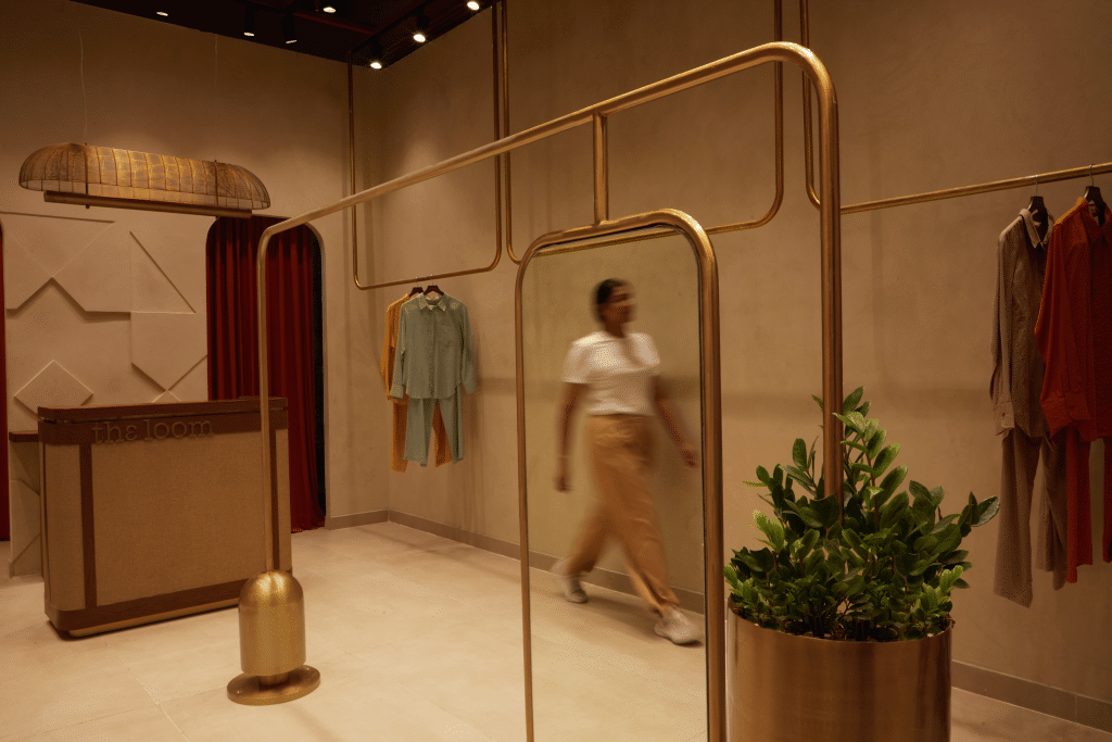 Transform your work experience with the Maybach Chair’s luxuriously ...